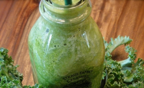 Coconut Banana Kale Smoothie - Dherbs Recipes