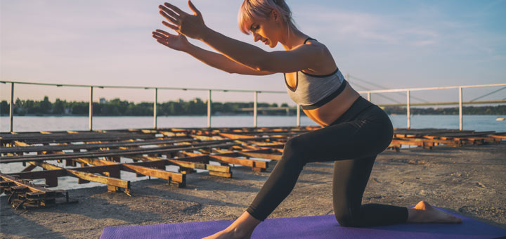 5 Simple Stretches To Improve Mobility - Dherbs.com - Articles - Stretching