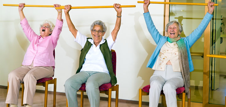 A 20-Minute Seated Core Workout For Older Adults - Dherbs.com