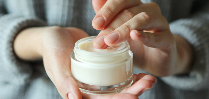 Homemade Nourishing Hand Cream For Winter - Dherbs.com