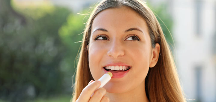 DIY 3-Ingredient Sea Moss Lip Balm - Dherbs.com - Articles