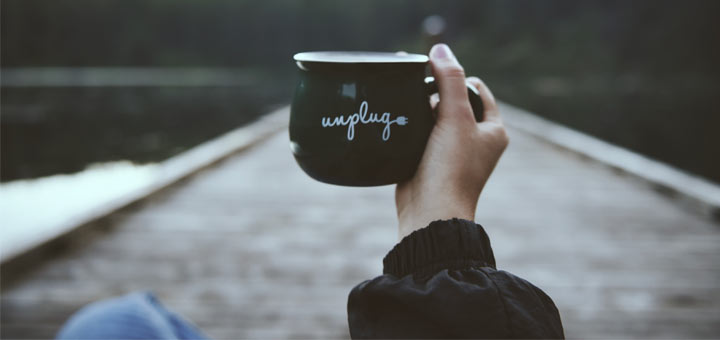 6 Simple Tips To Help You Unplug After A Long Day - Dherbs.com